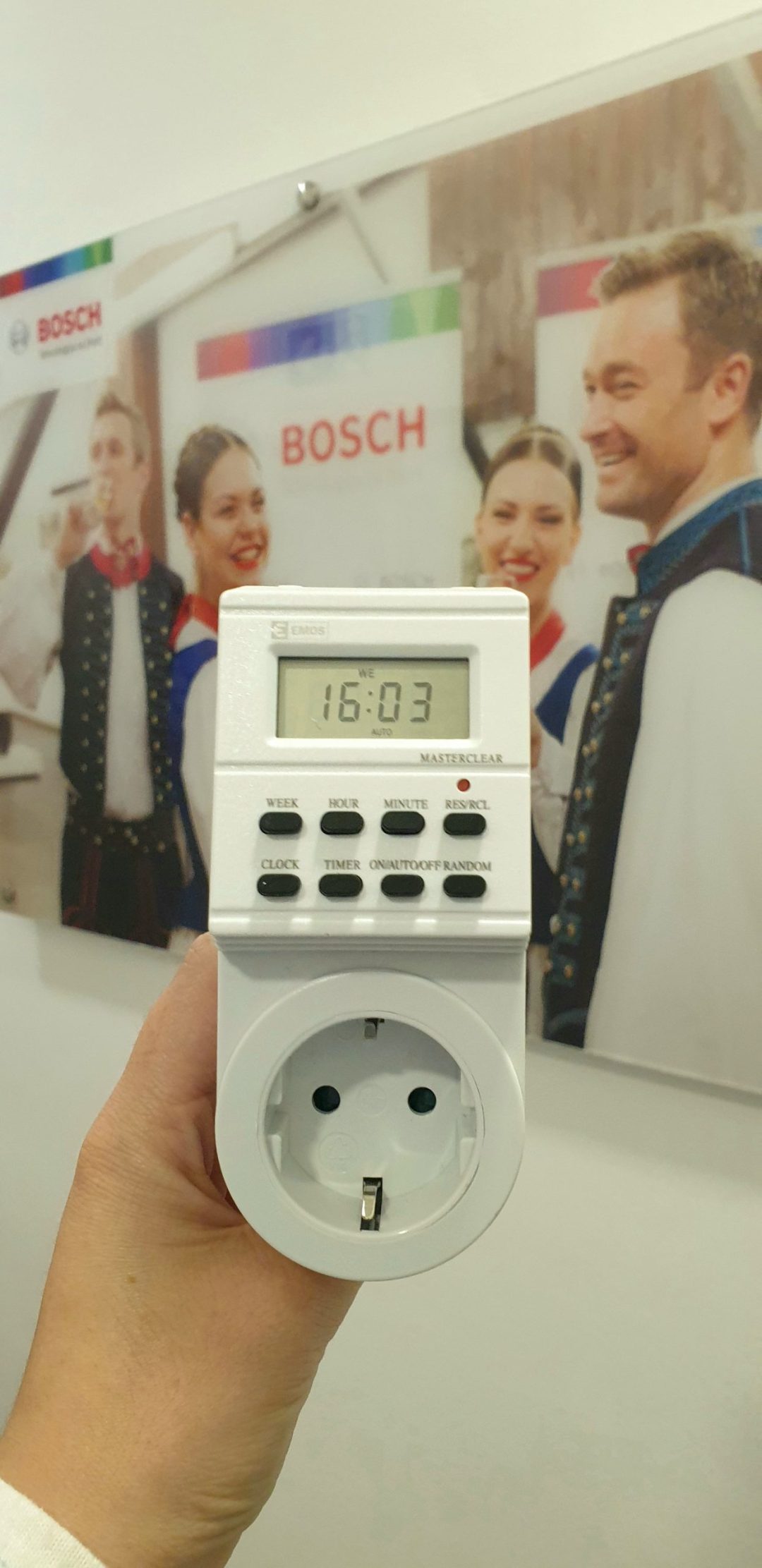 January 2023 – Digital timers reduce standby times of printers, PCs and ...